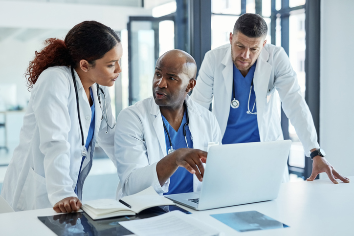 Senior Medical Officer Rostering Software - RosterLab